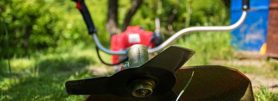 The 10 Best Brush Cutters 2019: Reviews by Yardening Pulse